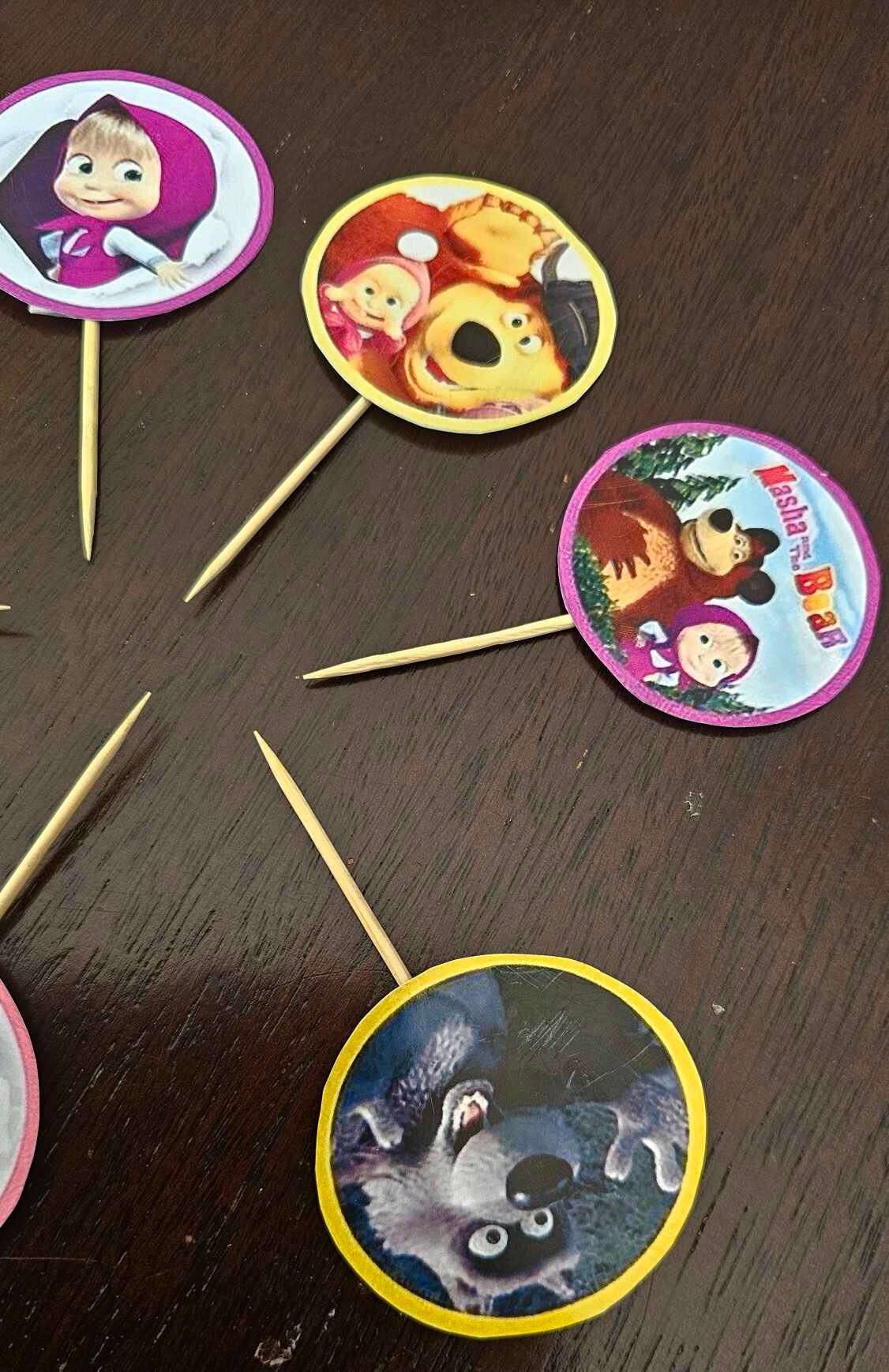 Masha and Bear CUP CAKE TOPPERS, Masha and Bear Theme Cup Cake Toppers ...