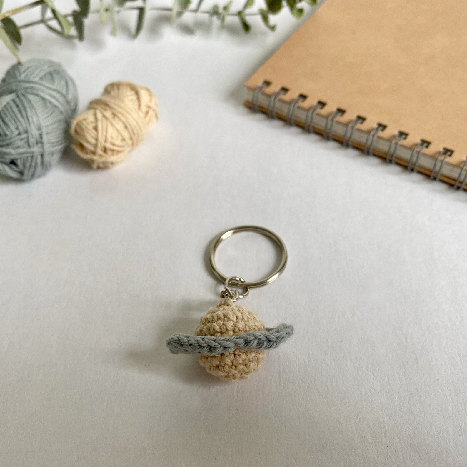 PRODUCT: Moon and Saturn Keychain | Crochet Moon and Saturn | Amigurumi ...