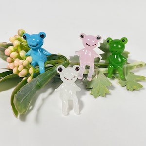 Hand Blown Glass Frog, Cute Glass Frog, Tiny Frog Figurine Miniature ...