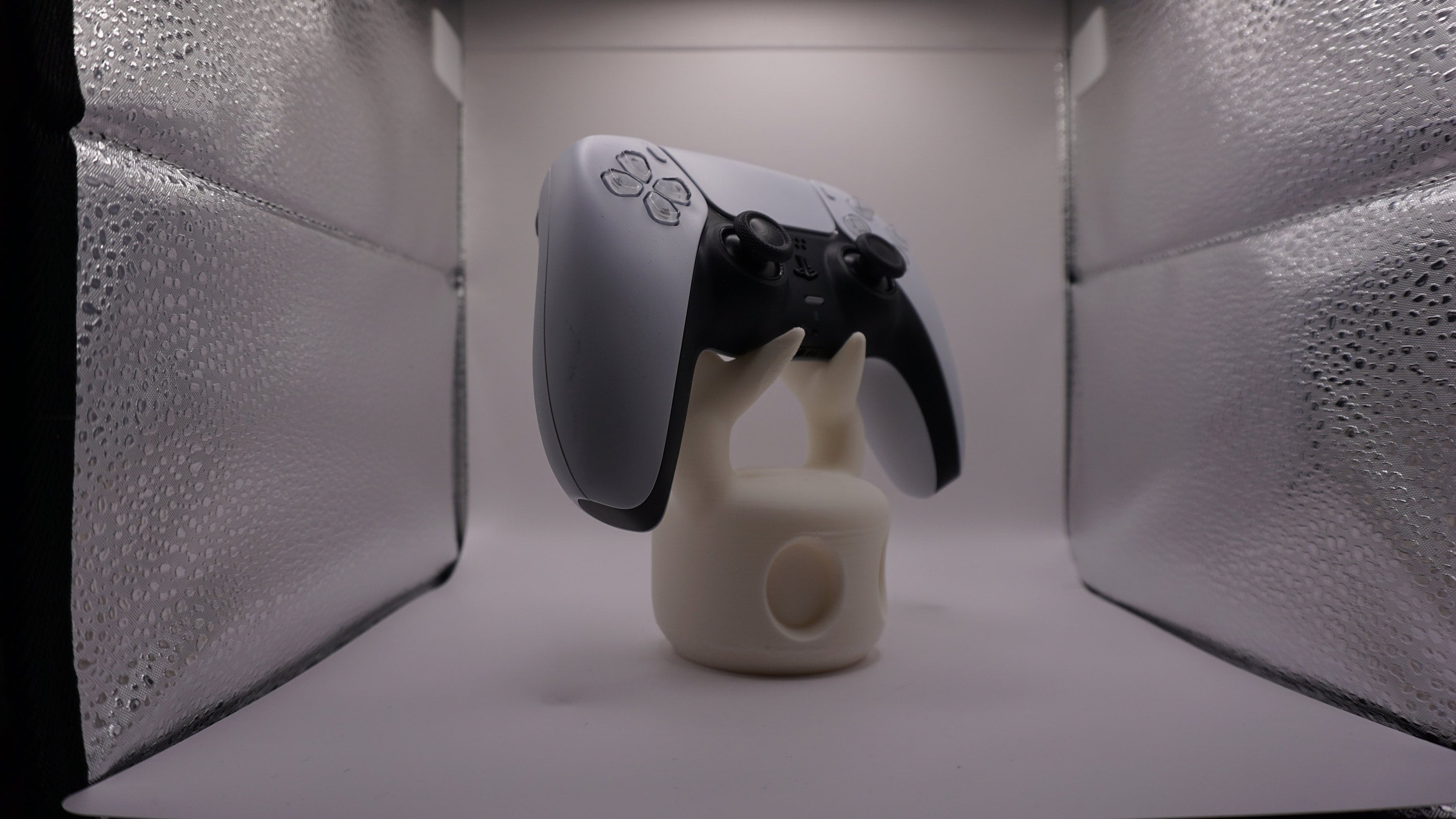 Hollow Knight PS5 Controller Stand - Etsy