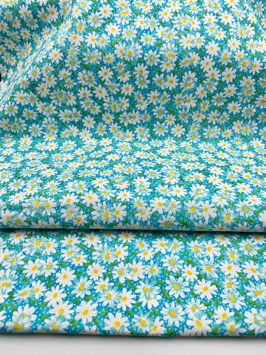 White Daisies on Teal Fabric Cotton 100 Percent Cotton Fabric - Etsy