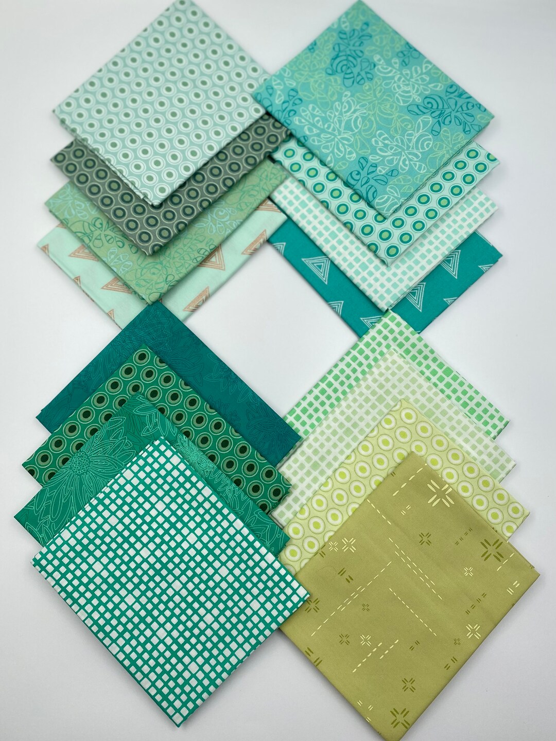 Color Master 16 Fat Quarters Bundle Fabric Art Gallery Waterfall ...