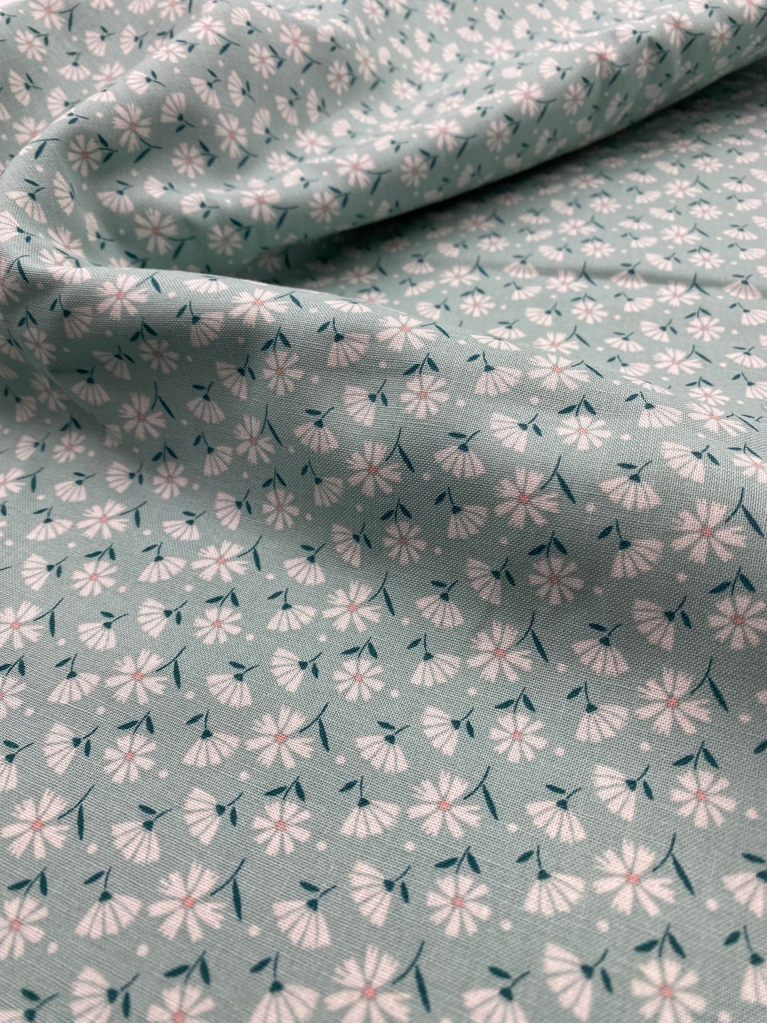 White Daisies on Light Green Fabric Cotton 100 Percent Cotton Dots and ...