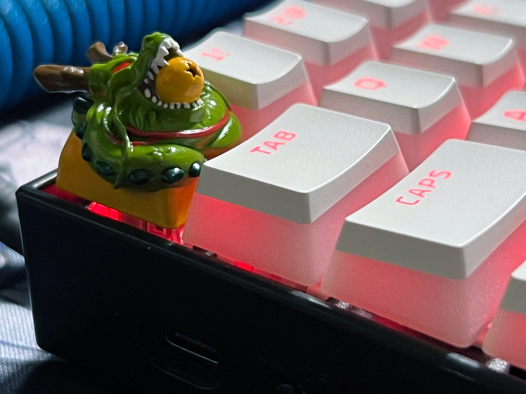 Shenron DBZ Keycap - Etsy