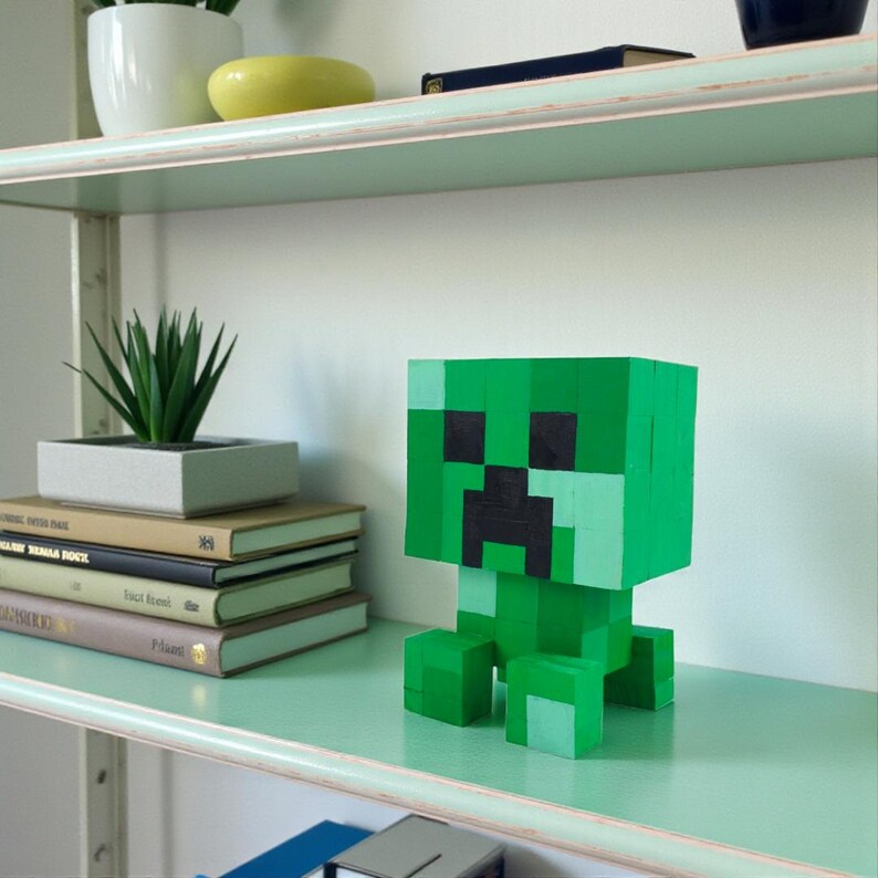 Wooden MC Creeper Figurine - Handmade, Pixelated, Pre-painted, 8-bit ...