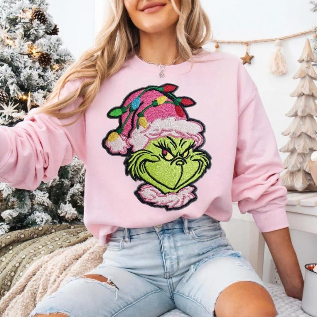 Christmas Lights Character Patch PNG, Pink Santa Hat Patch Clipart ...