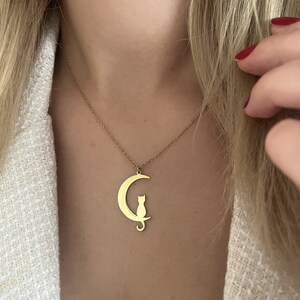Cat Moon Necklace Custom,pet Necklace,cat Love Jewelry,cat on the Moon ...