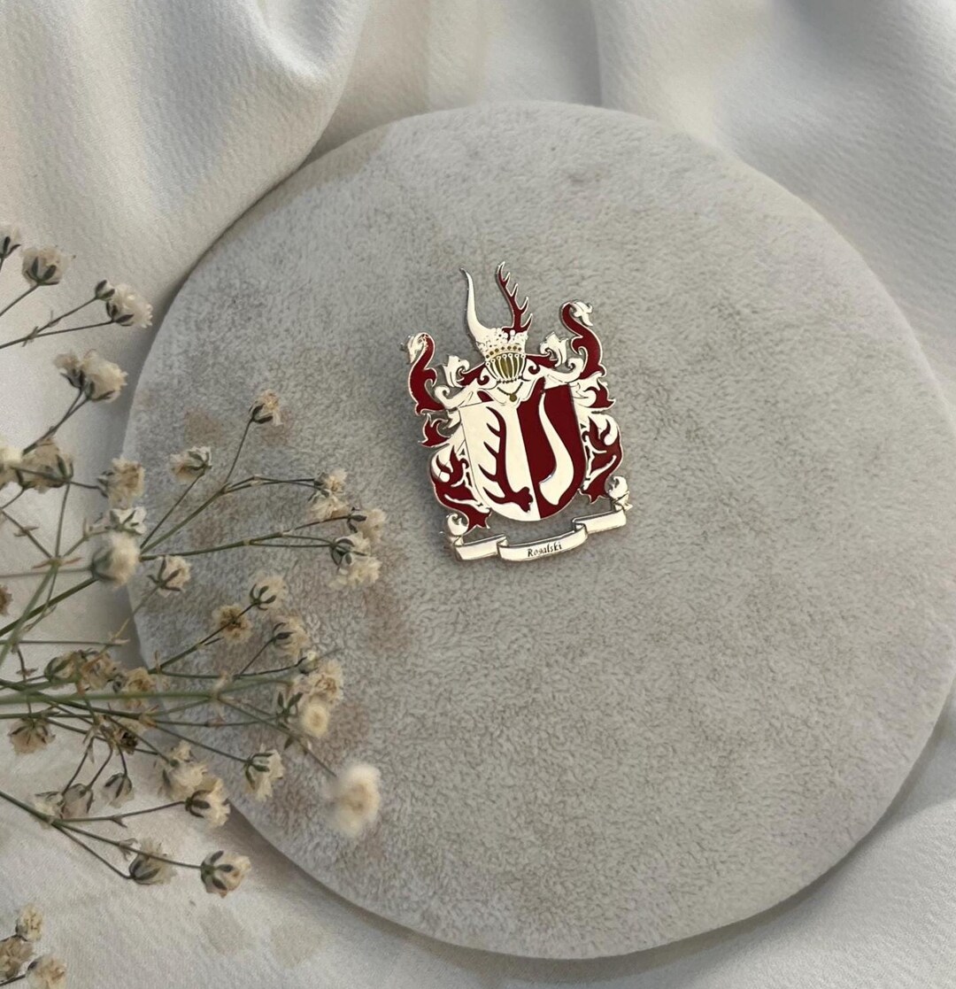 Custom Family Crest Brooch Pin, Personalized Coat of Arms Badge ...