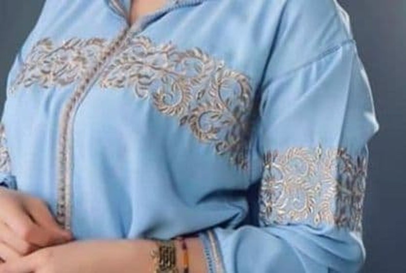 Conception de broderie marocaine Rbati, Caftan, Machine à broder ...