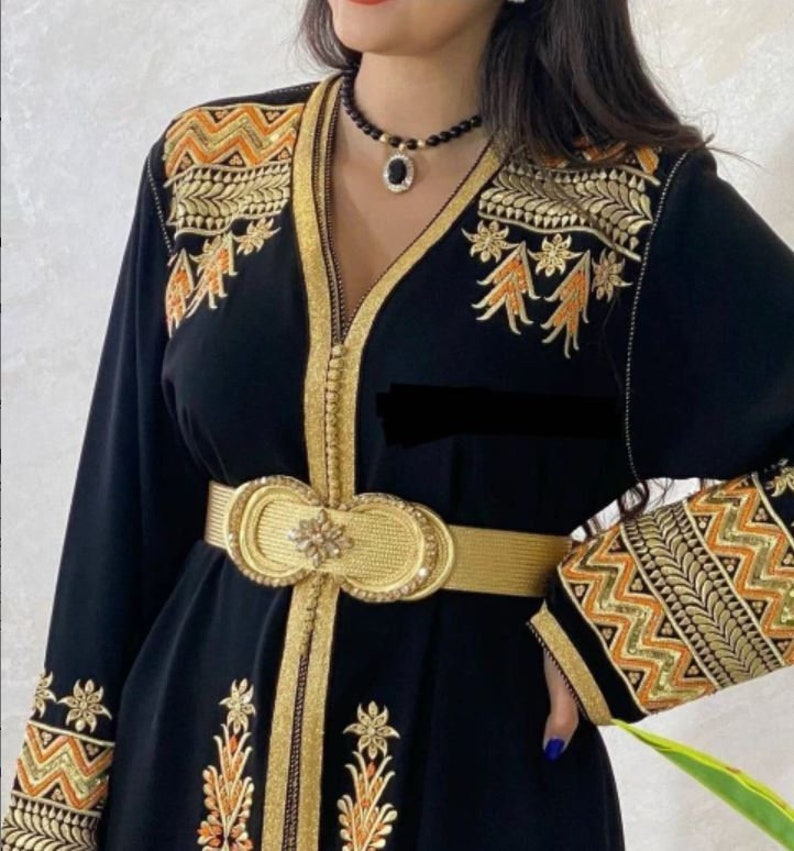 Moroccan Caftan Embroidery Pattern, Moroccan Rbati Embroidery Design ...