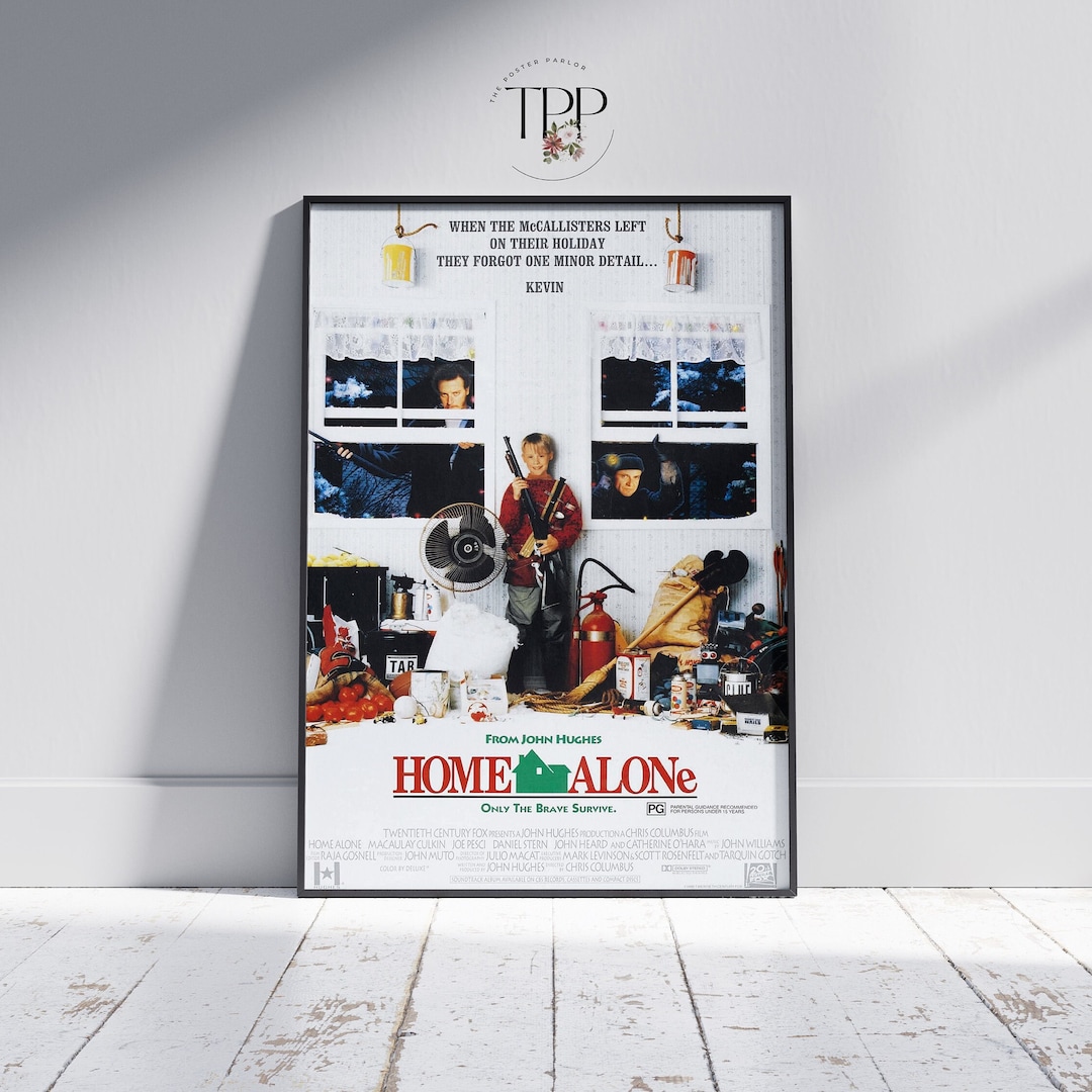 Home Alone Movie Poster, Macaulay Culkin Wall Art, Fine Art Print ...