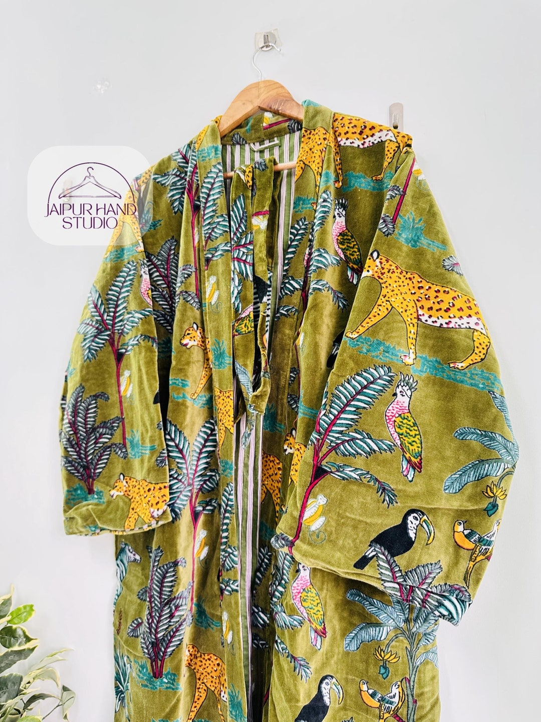Green Jungle Print Velvet Kimono Robes, Morning Tea Velvet Coat ...
