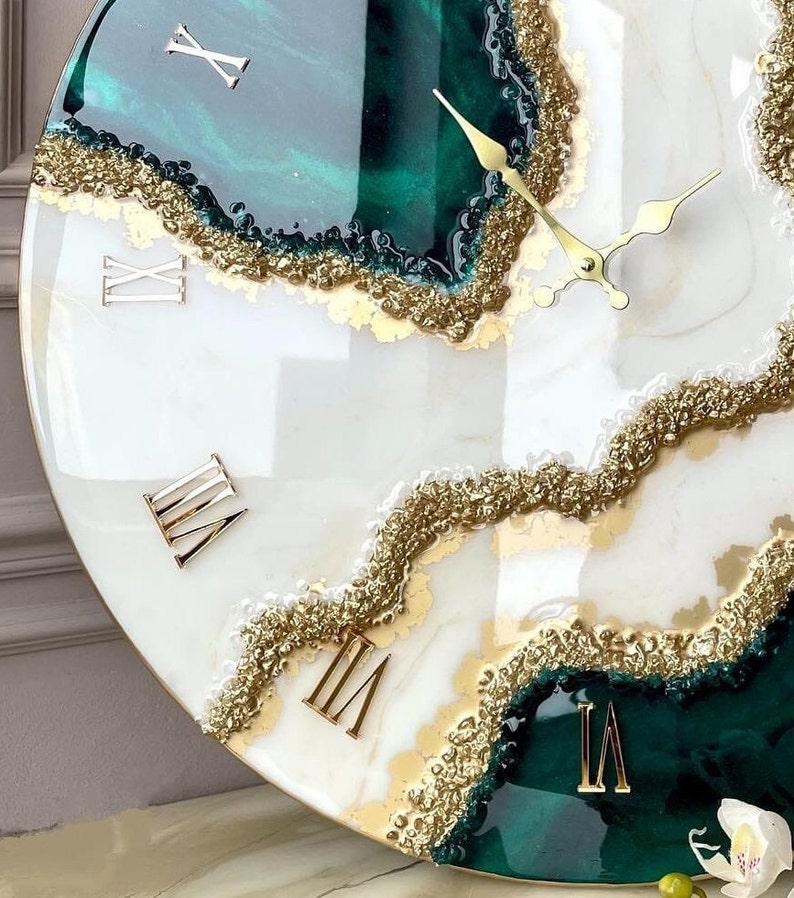 White and Green Resin Wall Watch Designer Resin Wall Clock Unique Resin ...
