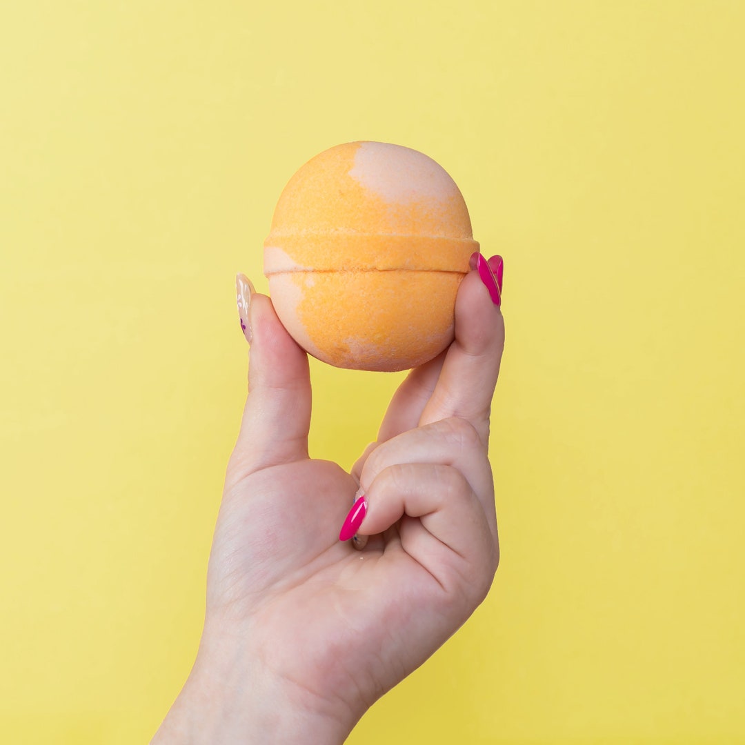 Topaz Coconut Milk Bath Bomb - Etsy