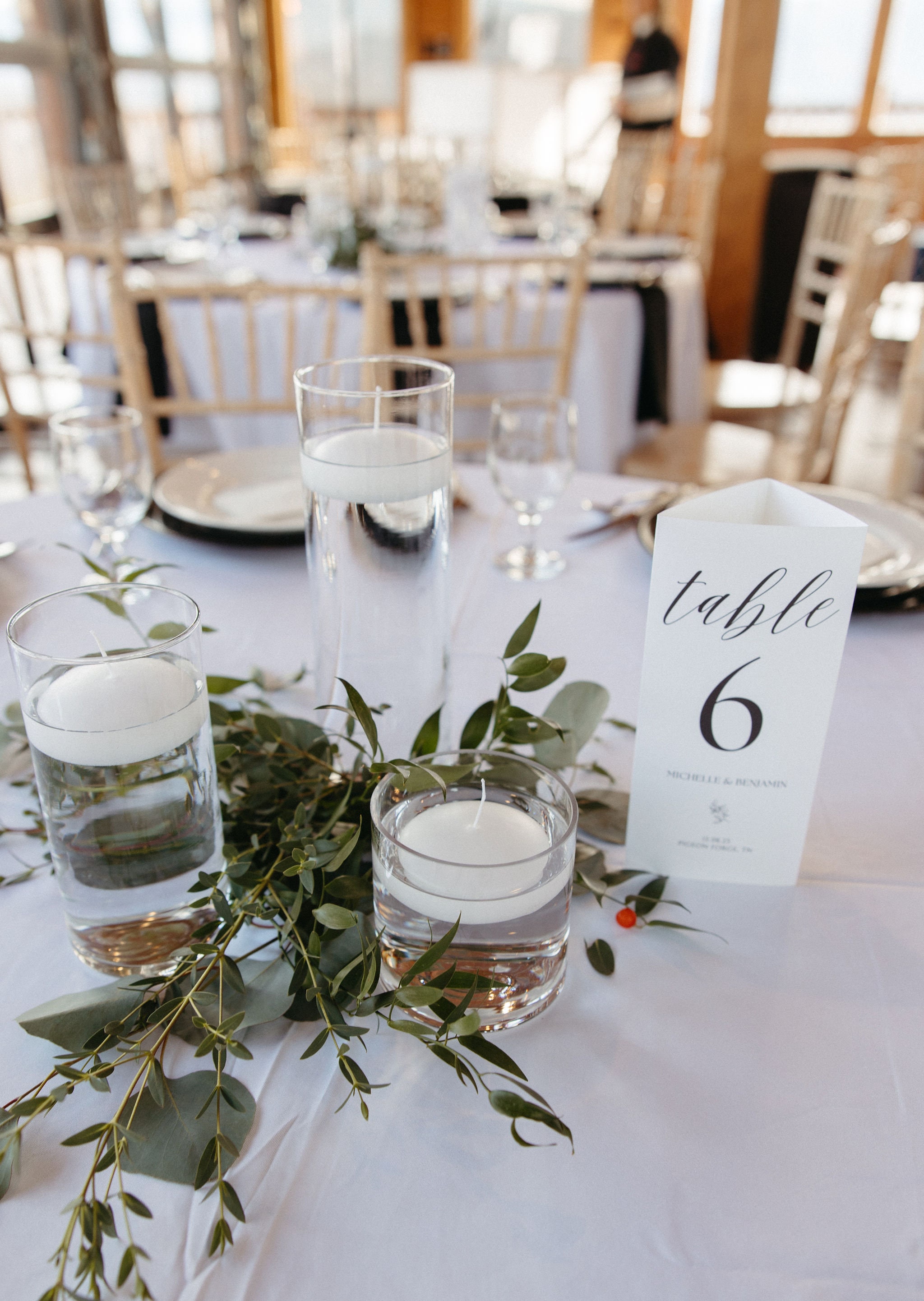 Personalized Tri-fold Wedding Table Number With Menu and QR Code ...