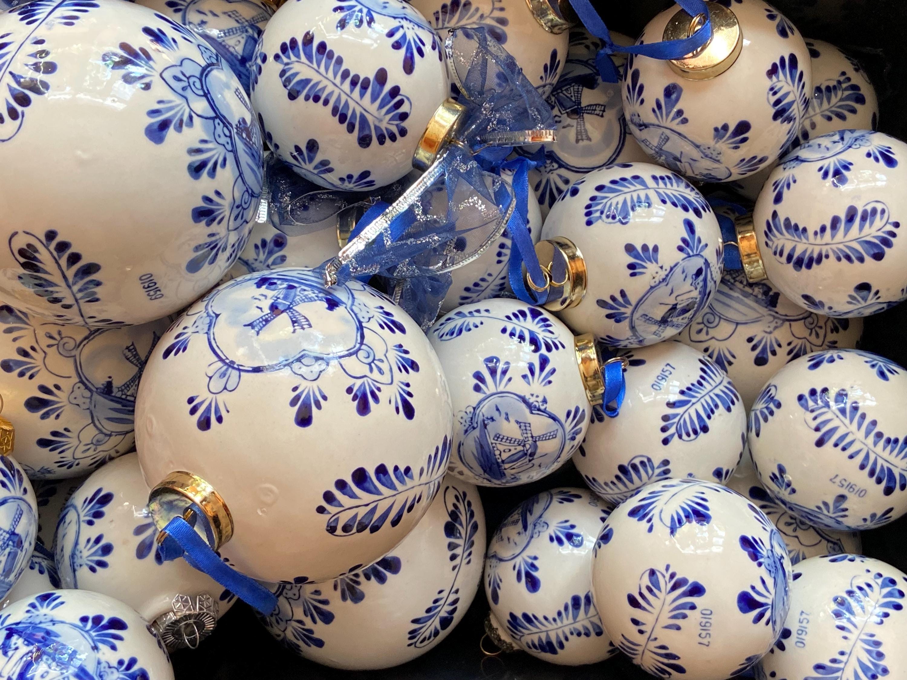 Hand-painted Delft Blue Christmas Ornaments | Dutch Tradition | 2 Sizes ...
