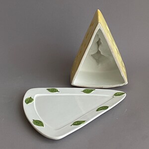 Cheese Dome | Elegant Cheese Cover, Hand-painted Dutch Design, Perfect ...