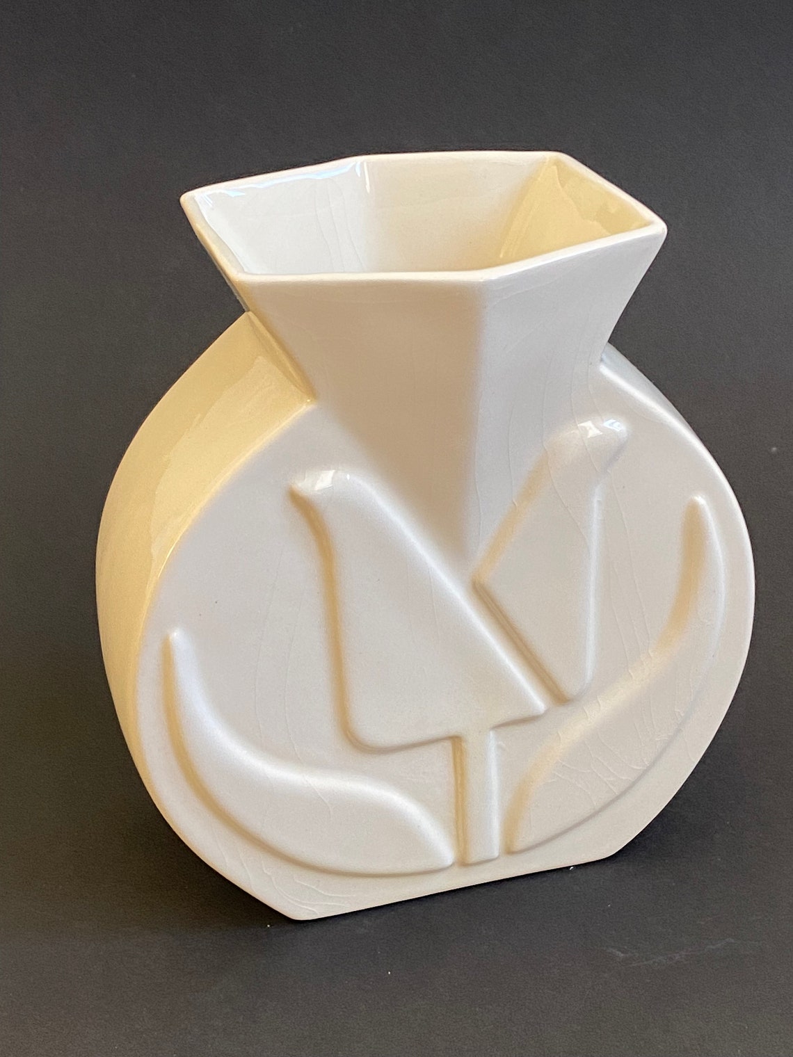 Flower Vase, White Dutch Art Vase, Modern Dutch Design - Etsy