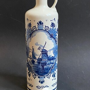 Traditional Delft Blue Dutch Gin Bottles - Etsy