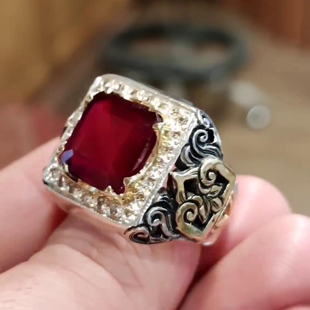 Exquisite Natural Red Ruby Ring – Radiant Pomegranate Seed Gemstone ...
