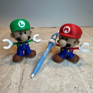 3D Printed Rotating Toy Mario/luigi With Fully Articulated Arms ...