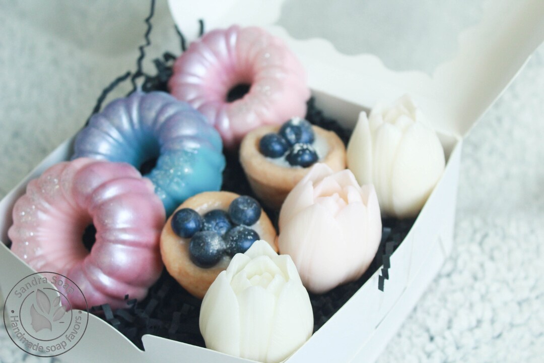 Soap Gift Set of Donuts, Cakes and Flower in a Gift Box, Soap Favors ...