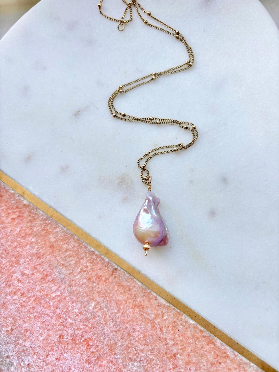 Rare Mauve Fireball Pink Freshwater Pearl in Gold Pendant Chain ...