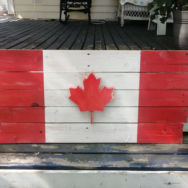 Canadian Rustic Flag - Etsy