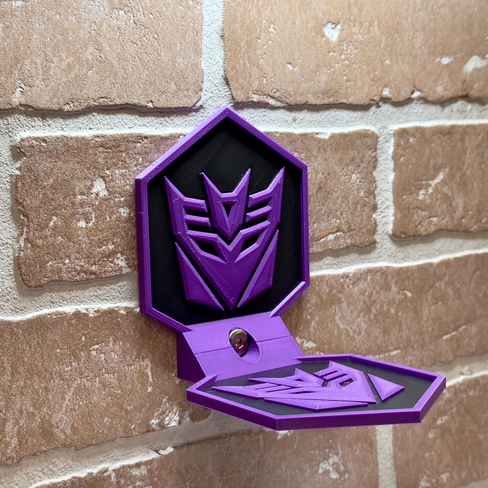 Decepticons Shelf - Transformers Floating Shelf for Action Figures and ...