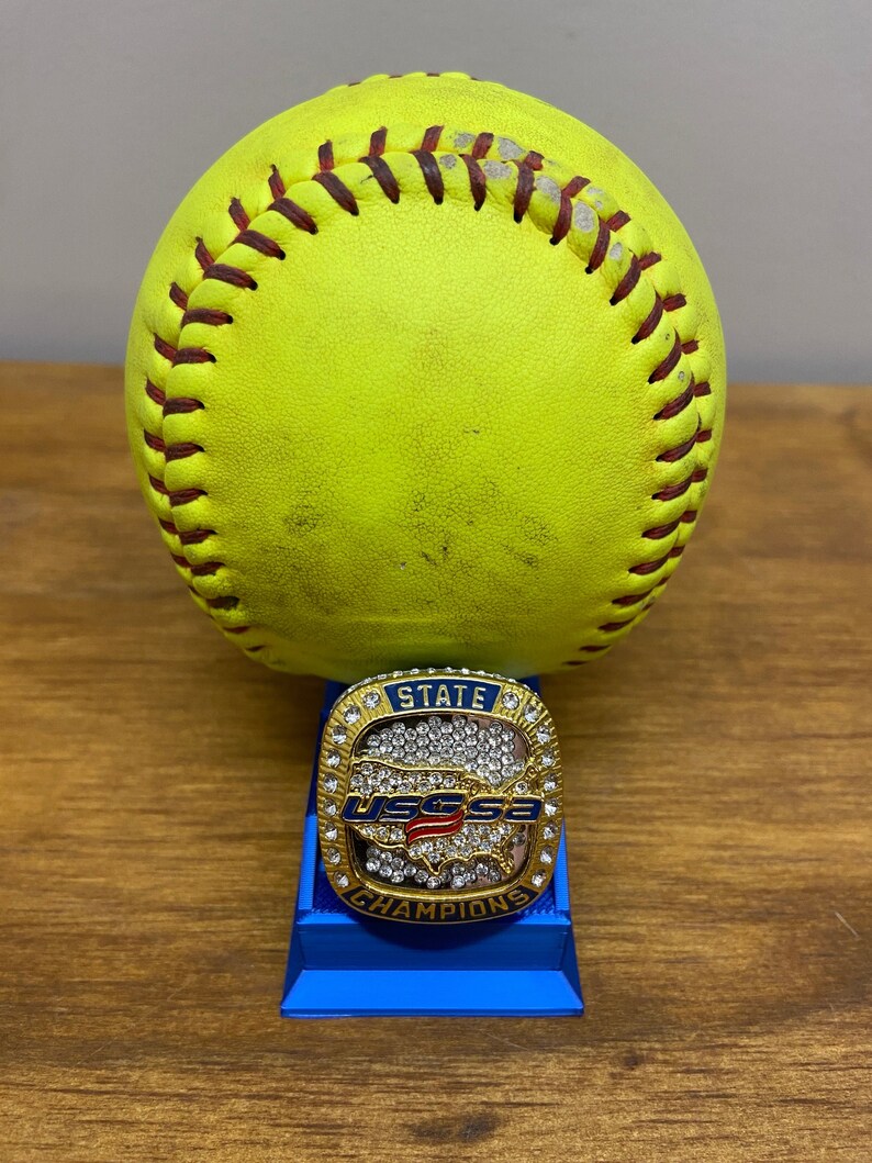 Ring and Ball Display Championship Baseball or Softball Ring . Stand ...