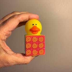 Rubix Rubber Duck Cruise Ducks Kids Bath Toy Stress Relief Debugging ...