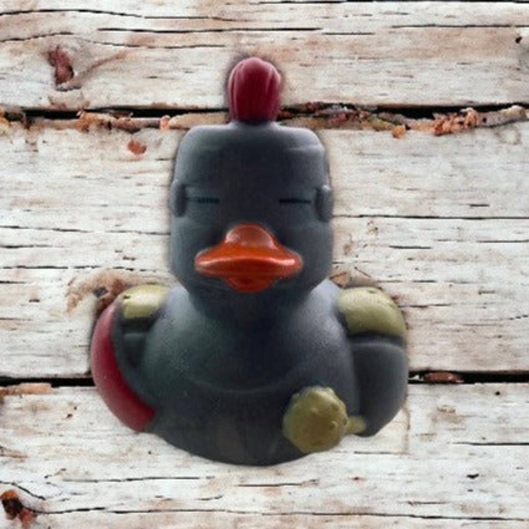 Red Feather Knight Rubber Duck Cruise Ducks Ducky Kids Toys Bath Toys ...