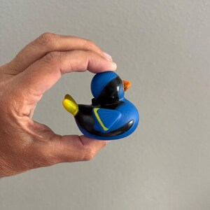 Guppy Fish Rubber Duck Cruise Ducks Kids Bath Toy Stress Relief ...