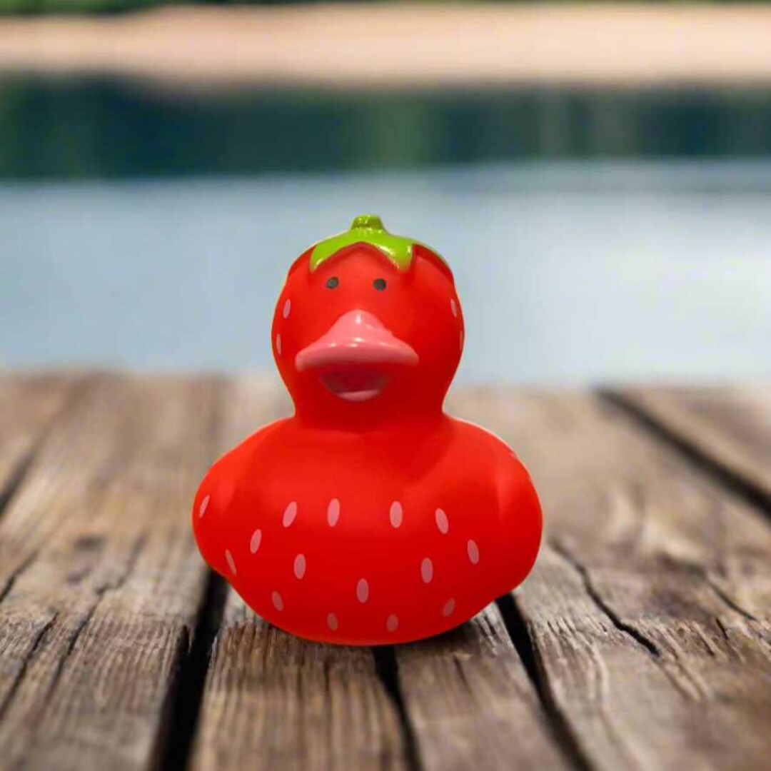 Strawberry Rubber Duck Cruise Duck Kid Bath Toy Stress Relief Debugging ...