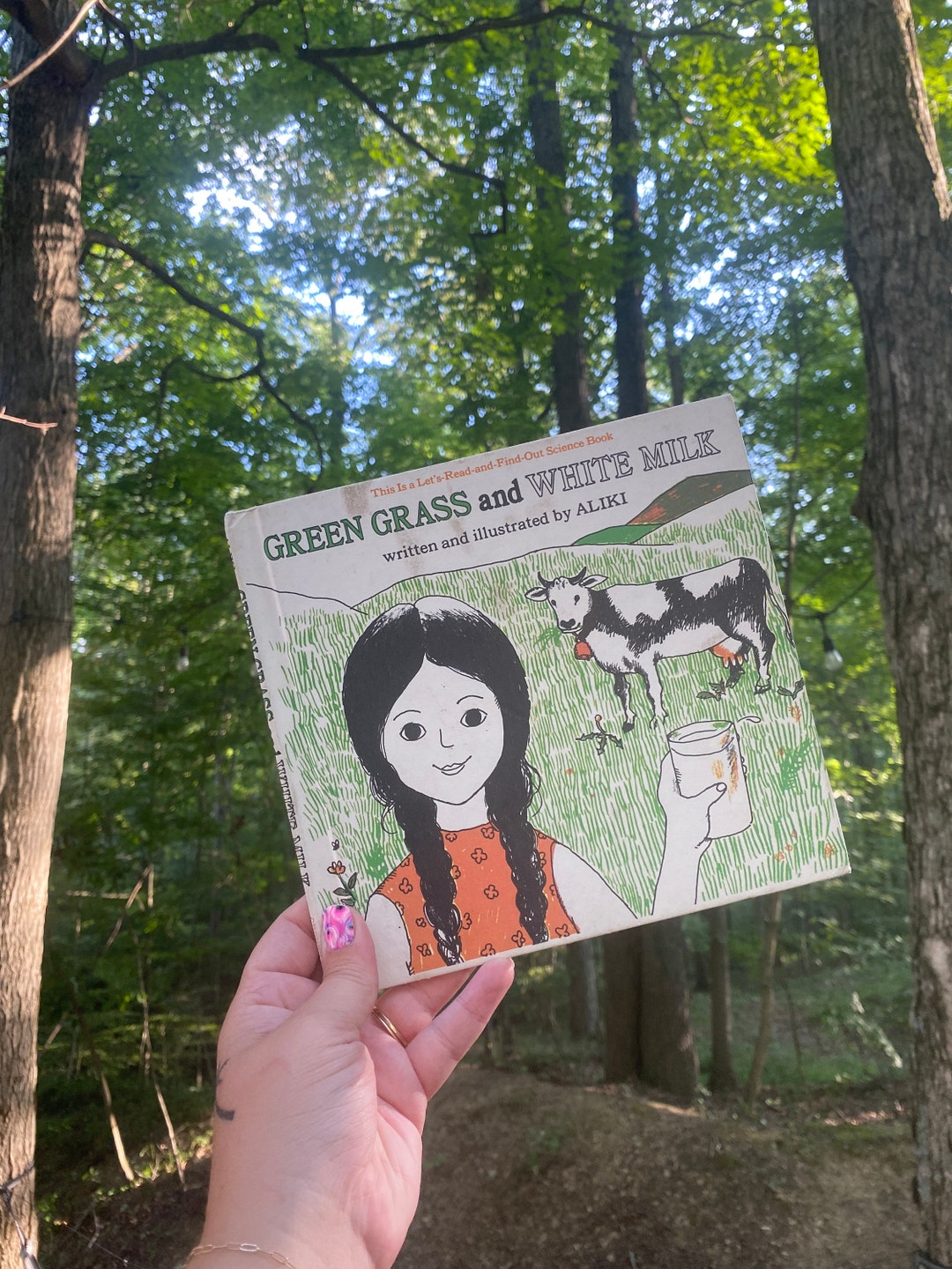 Green Grass and White Milk by Aliki, A Let's-read-and-find-out Science ...