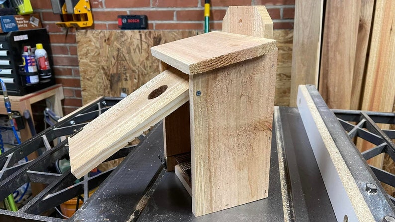 American Handmade Cedar Bluebird House - Etsy