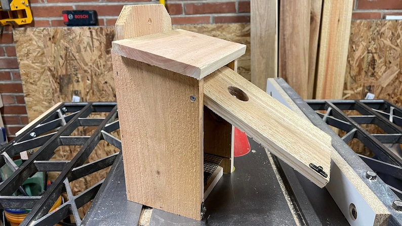 American Handmade Cedar Bluebird House - Etsy