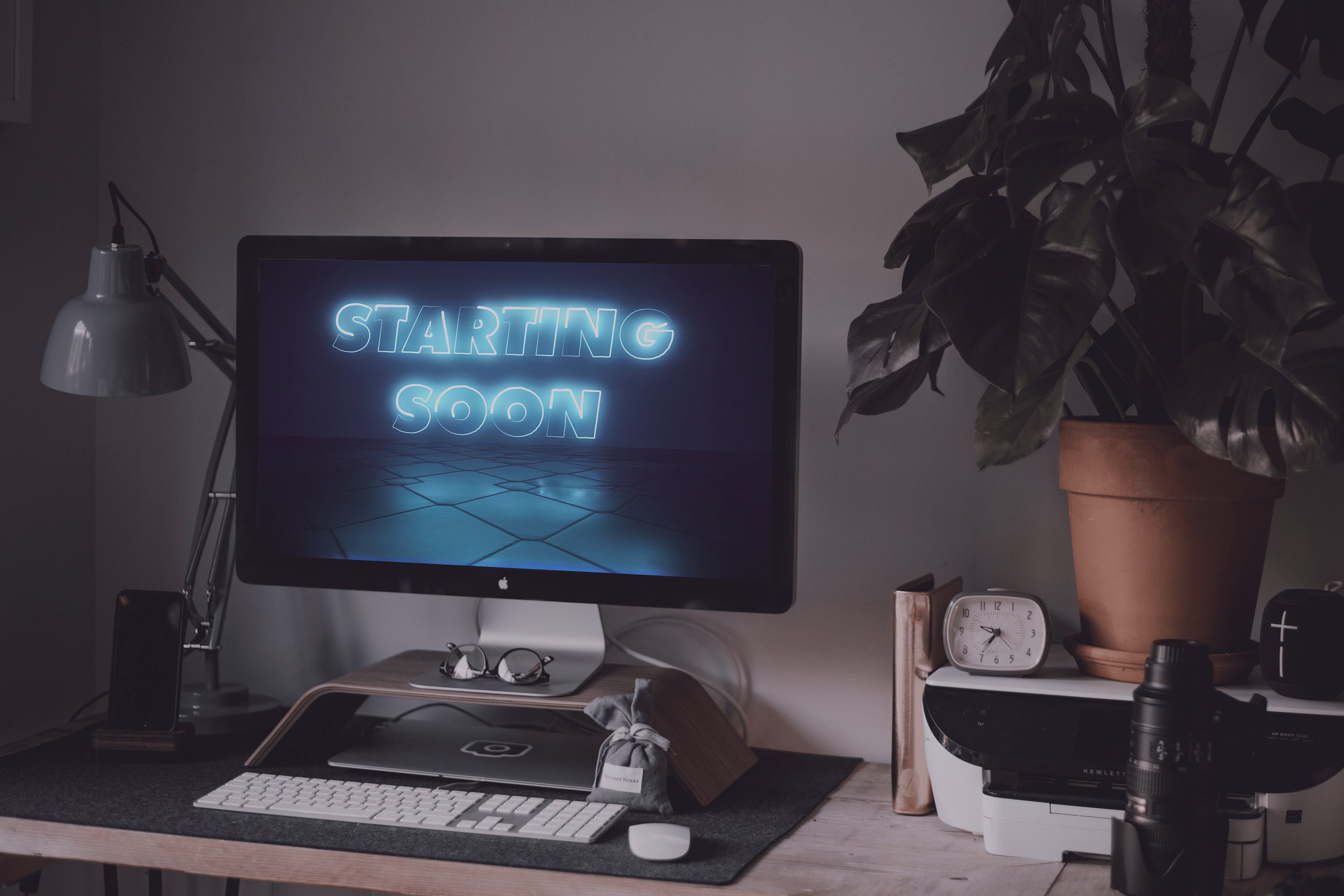 Animated Starting Soon / Stream Screens / Overlay - Etsy