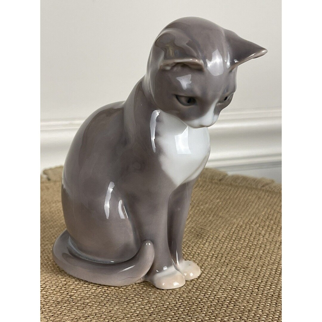 Bing and Grondahl B&G CAT Figurine 1876 Royal Copenhagen NO FLAWS ...
