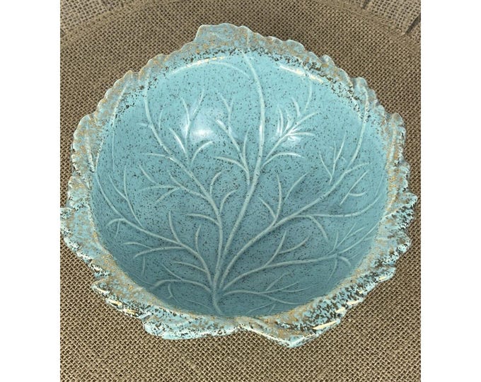 California Original USA Pottery Turquoise Cabbage Leaf Gold Trim Bowl ...