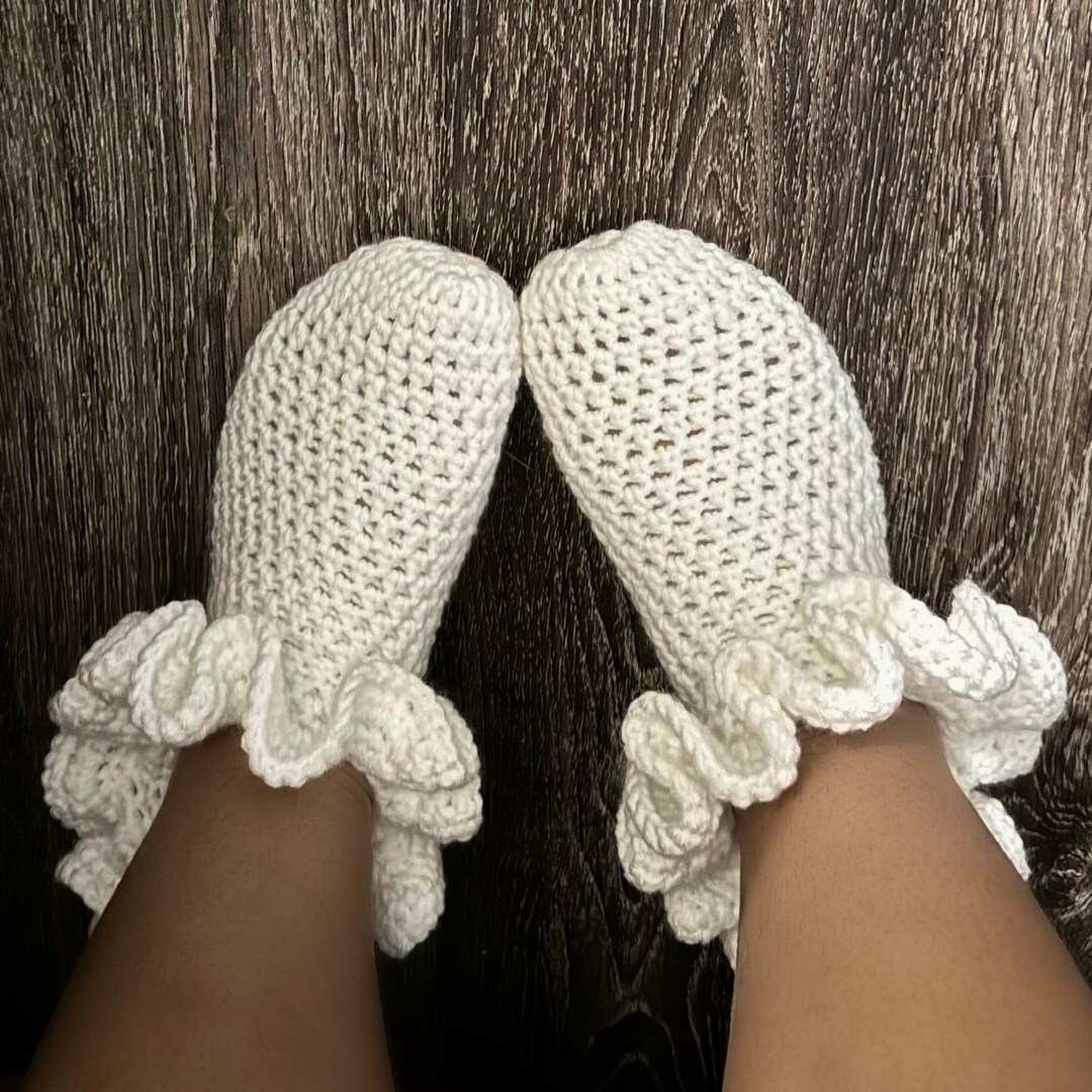 Crochet Ruffle Footies - Etsy