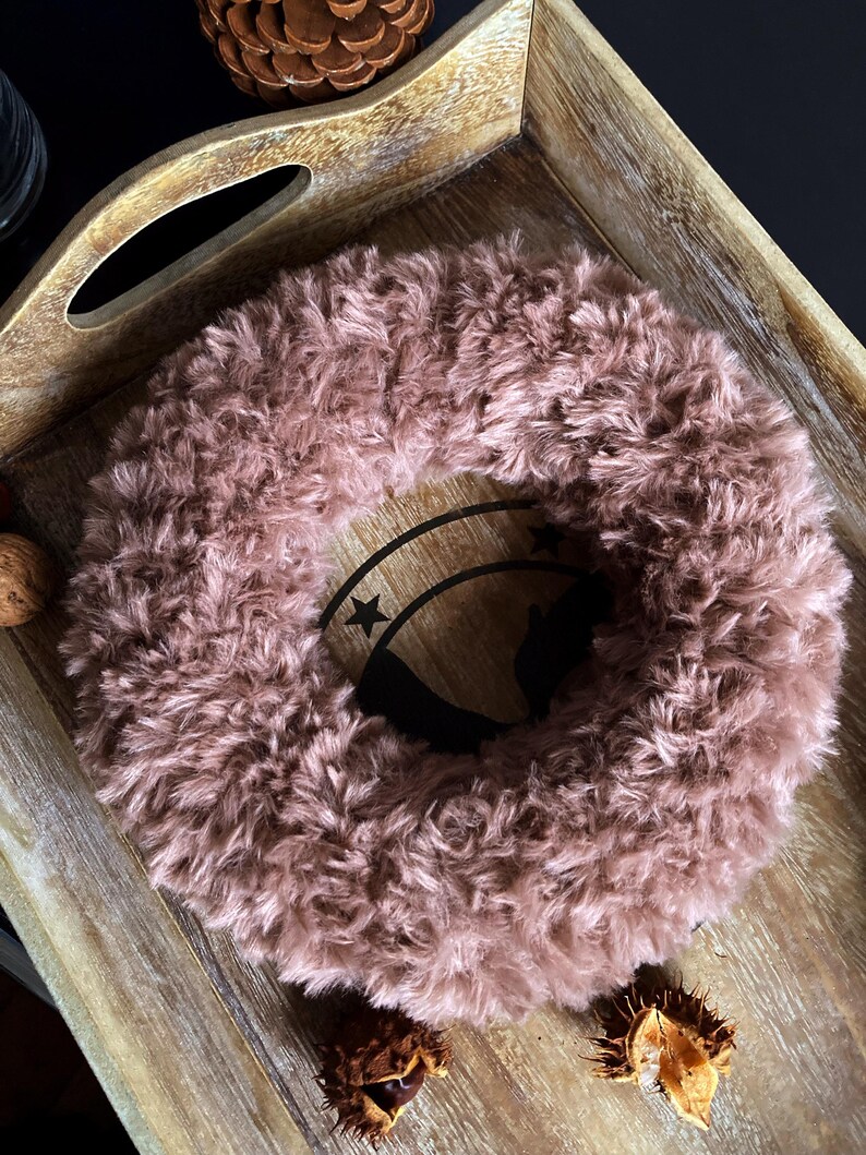 Cuddly Teddy Wool Wreath in a Delicate Nougat Color! A Dream to Melt ...