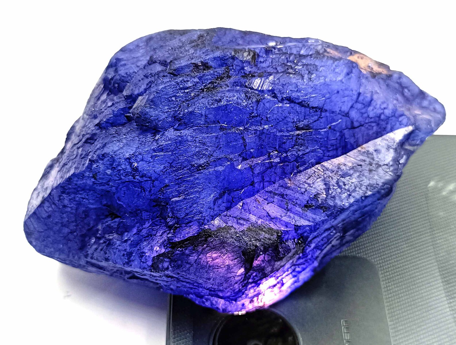 Blue Sapphire Natural 1100-1200 Carat IGL Certified Loose Sapphire ...