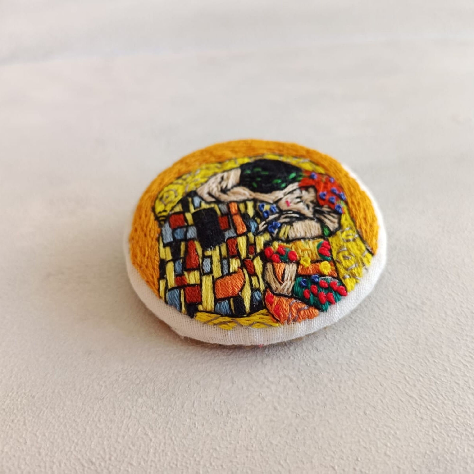 Gustav Klimt Brooch, Embroidered Gustav Klimt Brooch, Thread Painting ...