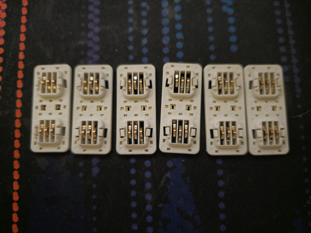 NC04-0042 6-pack Genuine Nanoleaf SHAPES Rigid Linkers Connectors - Etsy