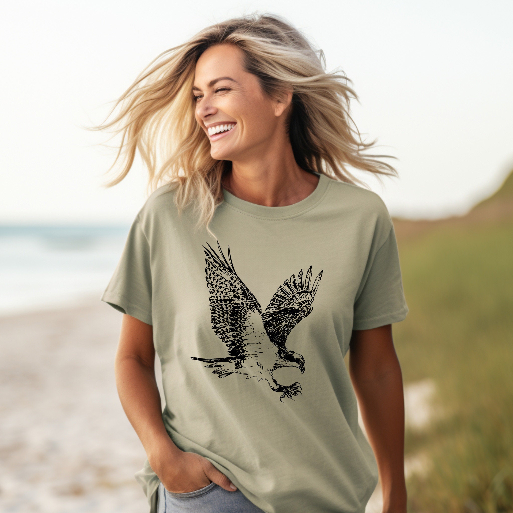 Flying Hawk Shirt Red Hawk Birds of Prey T-shirt for Men - Etsy