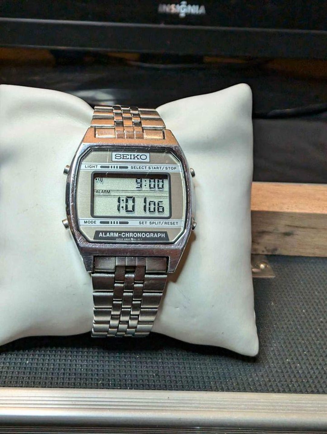 Seiko A904-5199 Digital Men Watch Vintage Stainless Steel New Battery ...