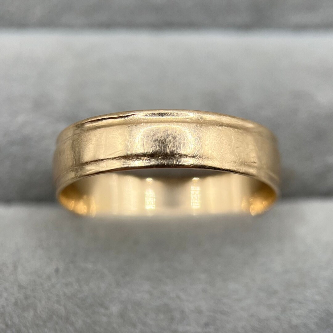 1980s Vintage 9ct Gold Band Ring Vintage Wedding Ring UK Size K 1/2 US ...