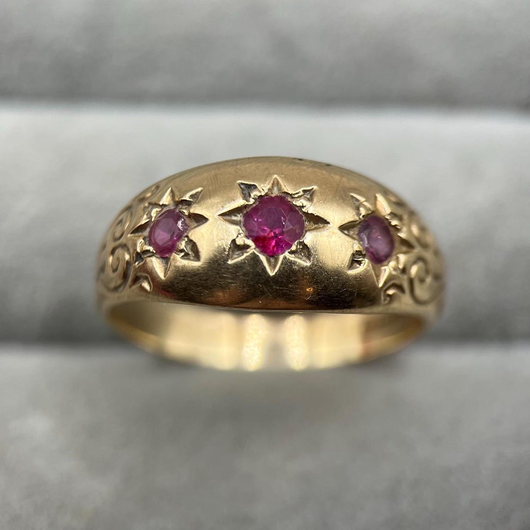 Vintage 9ct Gold Ruby Trilogy Gypsy Ring, UK Size P US Size 7 1/2 - Etsy