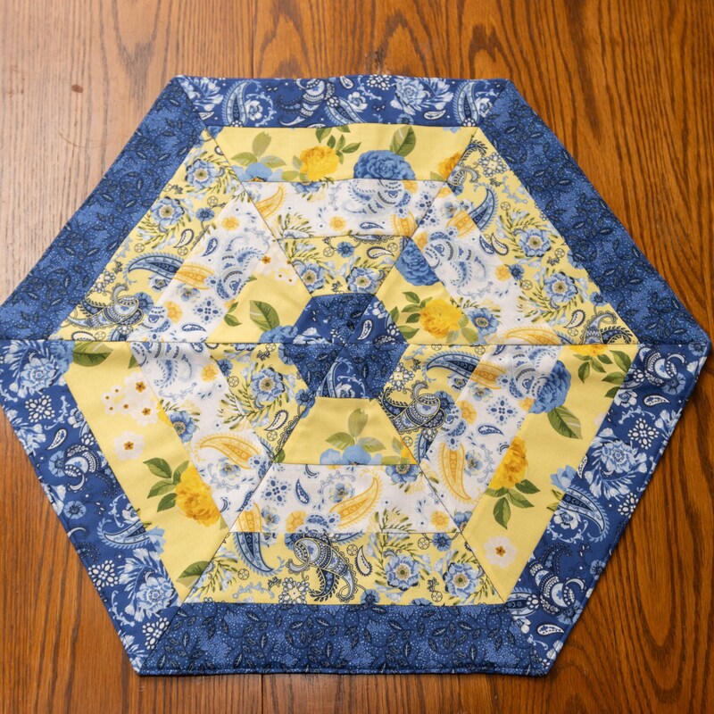 Hexagon Table Runner - Etsy